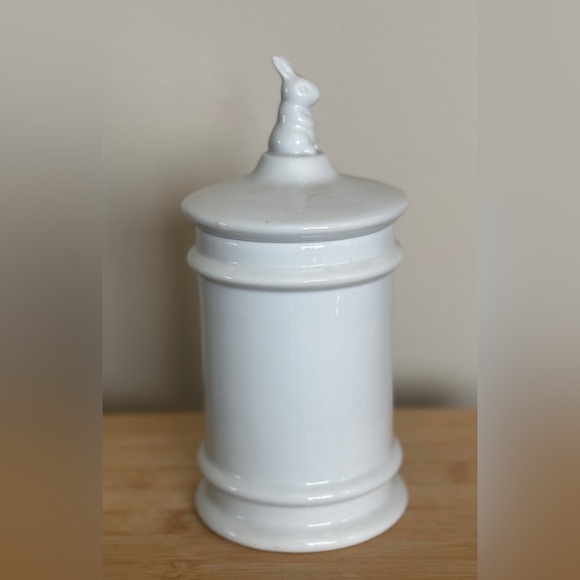 Pottery Barn Kids | Holiday | Pottery Barn Kids White Ceramic Jar With ...